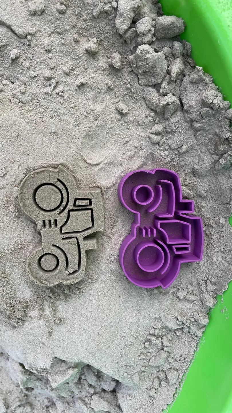 Tractor sand mold - Free 3D Print Model - MakerWorld