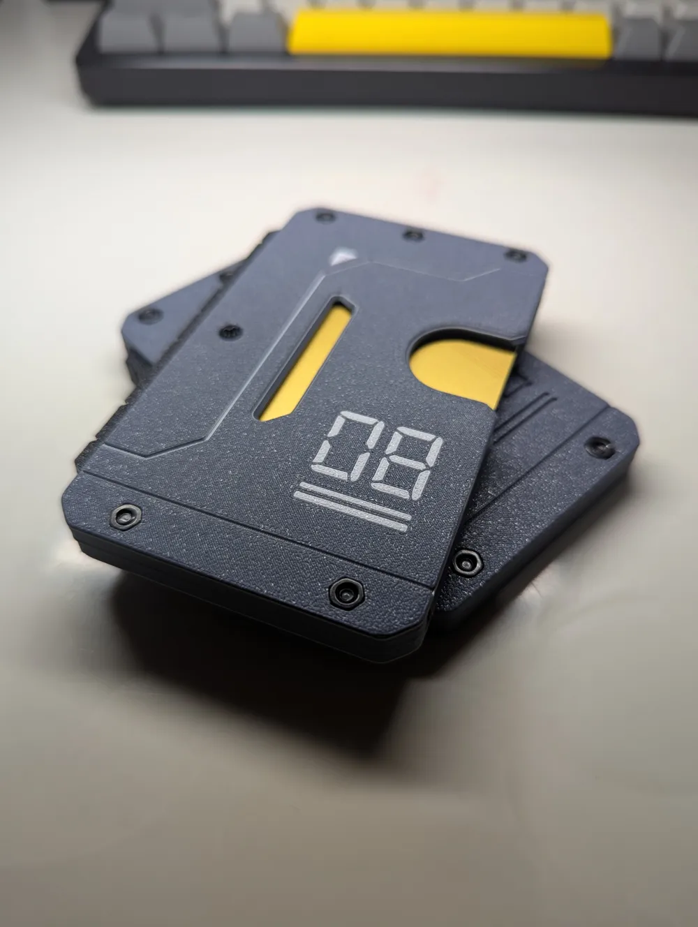 Mechanical Inspired Wallet by Cheese Canteliver MakerWorld: Download ...