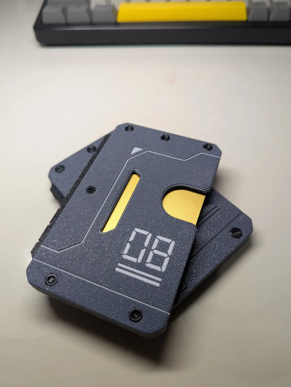 Mechanical Inspired Wallet by Cheese Canteliver MakerWorld: Download ...