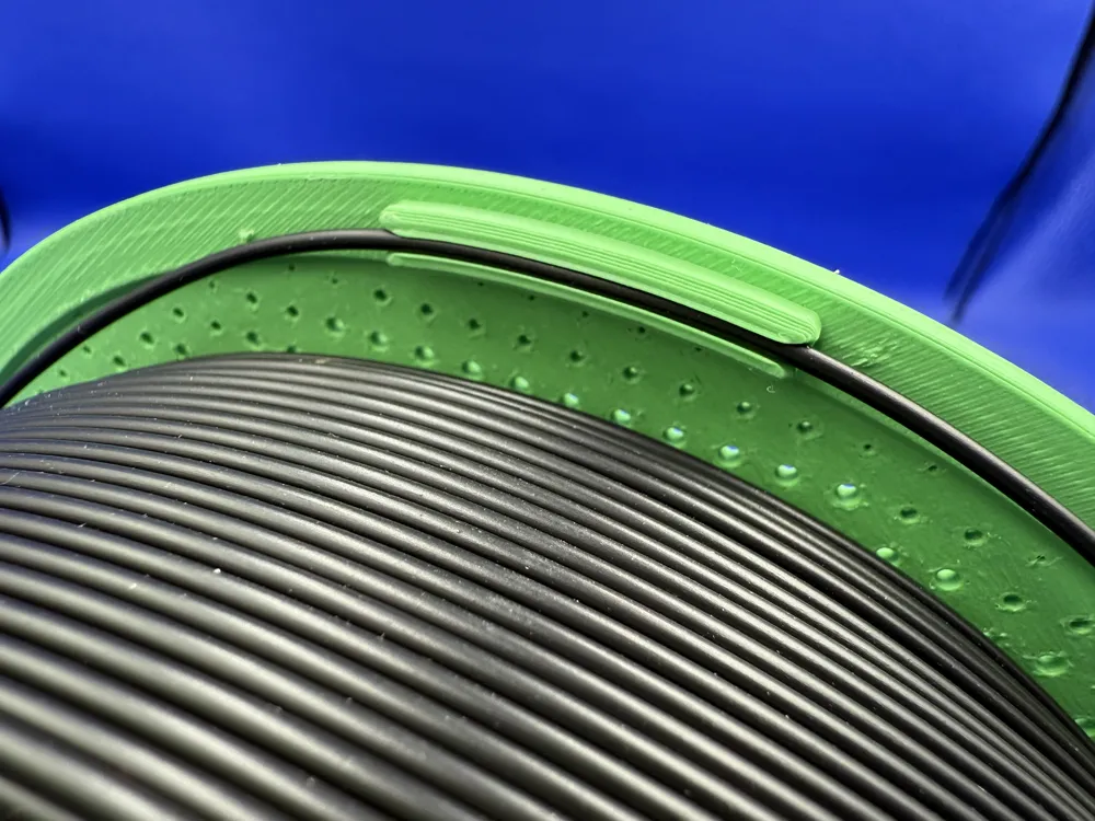 Bambu Reusable Spool with holes and clips Remixed by 3DTIMESCULPT ...