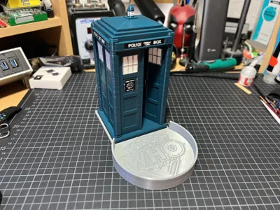 TARDIS Dice Tower "Enhanced" (2023 Tardis) by NeoRame MakerWorld ...