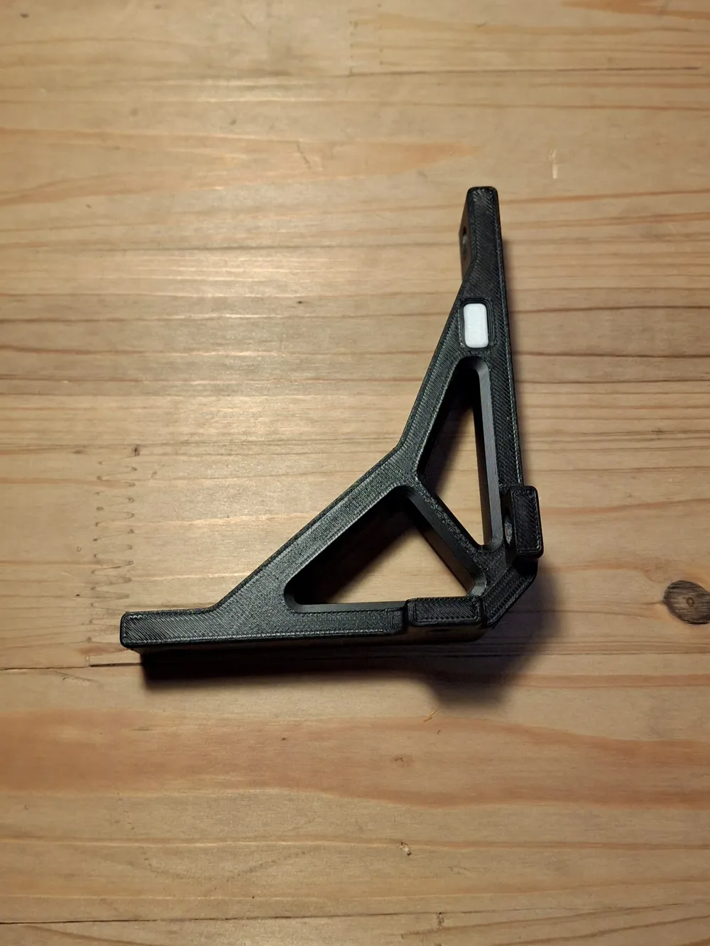 Shelf Bracket - Modern L support bracket for shelf by Tobias11 ...