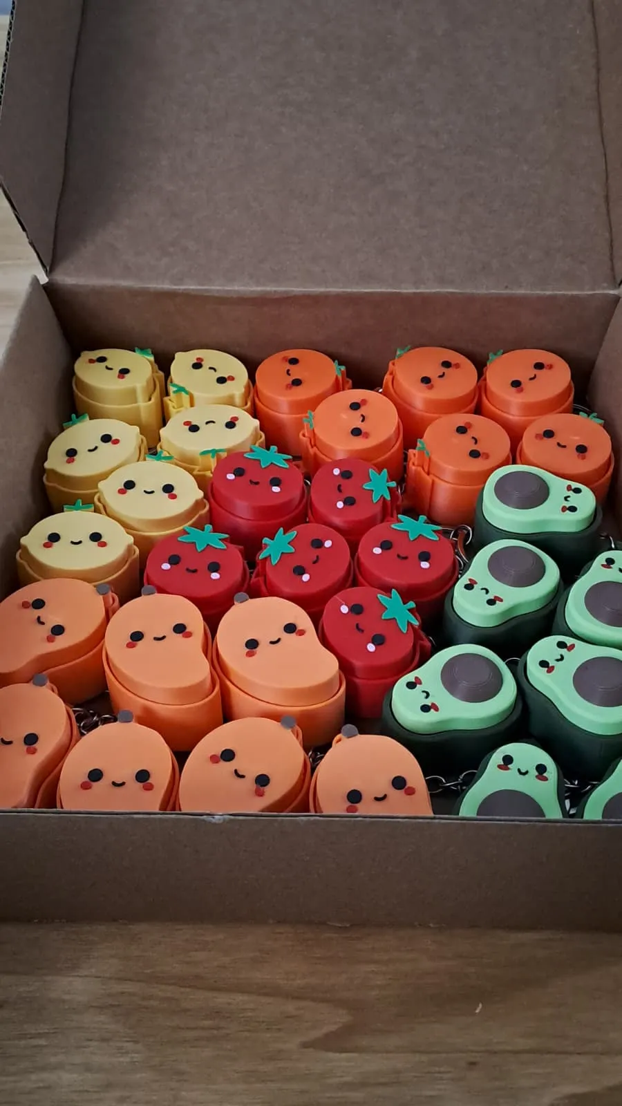 Cute mango clicker fidget toy - Free 3D Print Model - MakerWorld