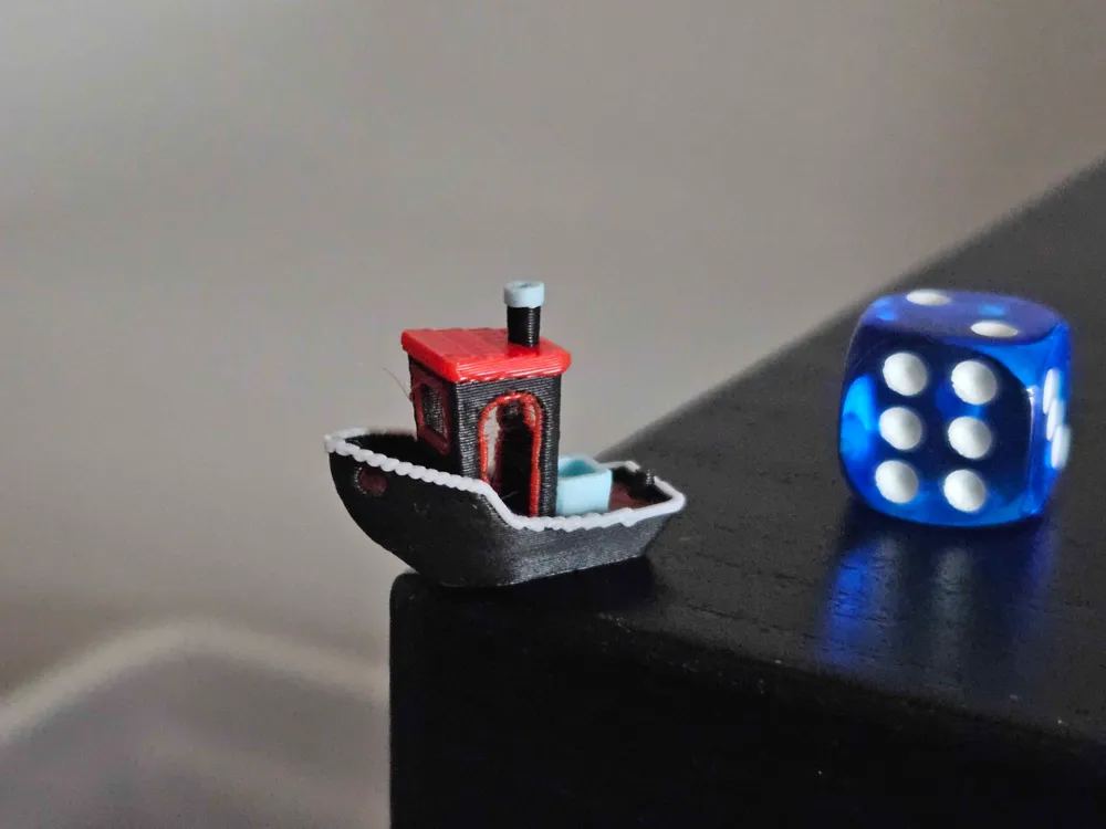 Tiny Multi-color Benchy Remixed by Yandalf - MakerWorld