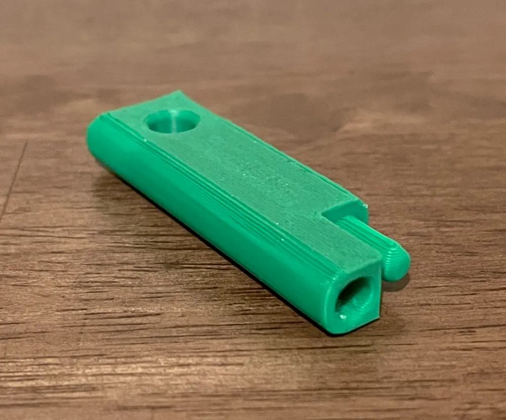 SAE 2 Pin Connector Cap for 12V Battery Charger by towdog MakerWorld ...