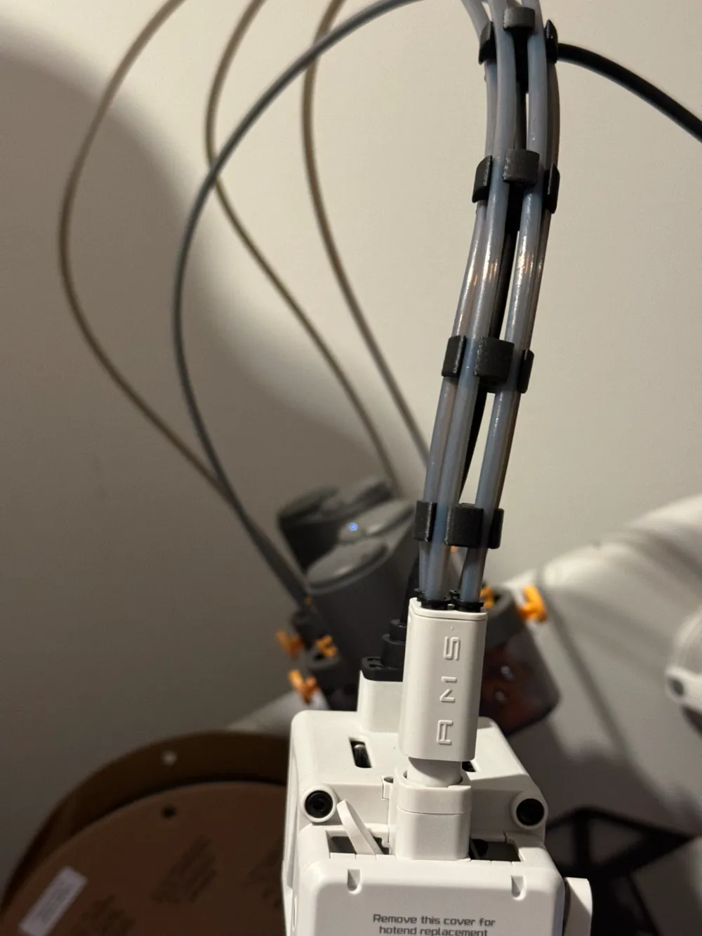 A1 Mini AMS Lite PTFE Bowden Tube Clip - Free 3D Print Model - MakerWorld