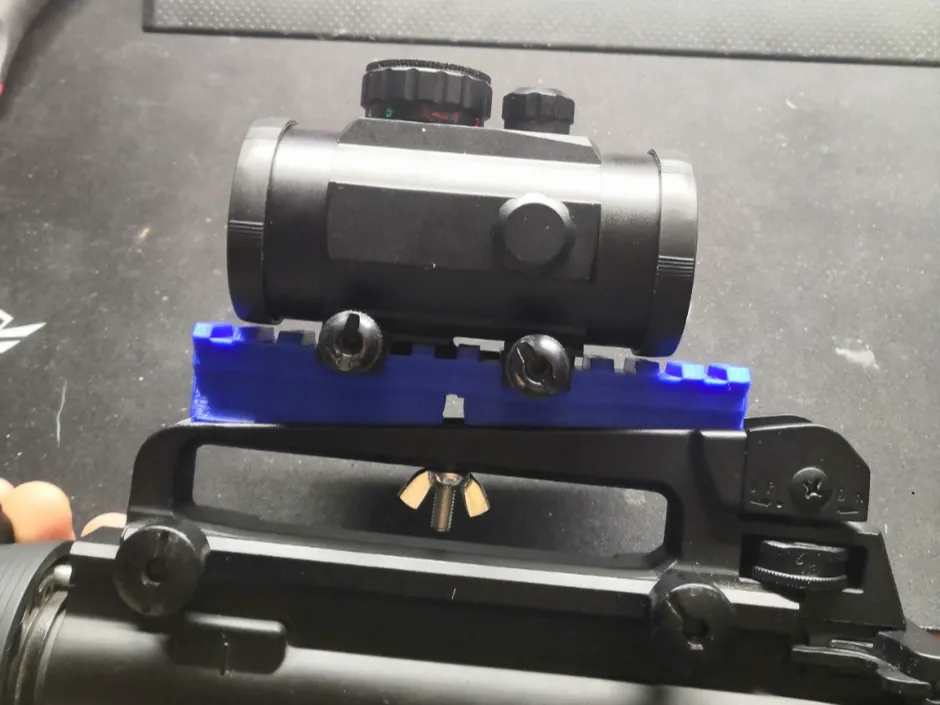 M4/M16 Carry handle rail by S1m0n3 - MakerWorld