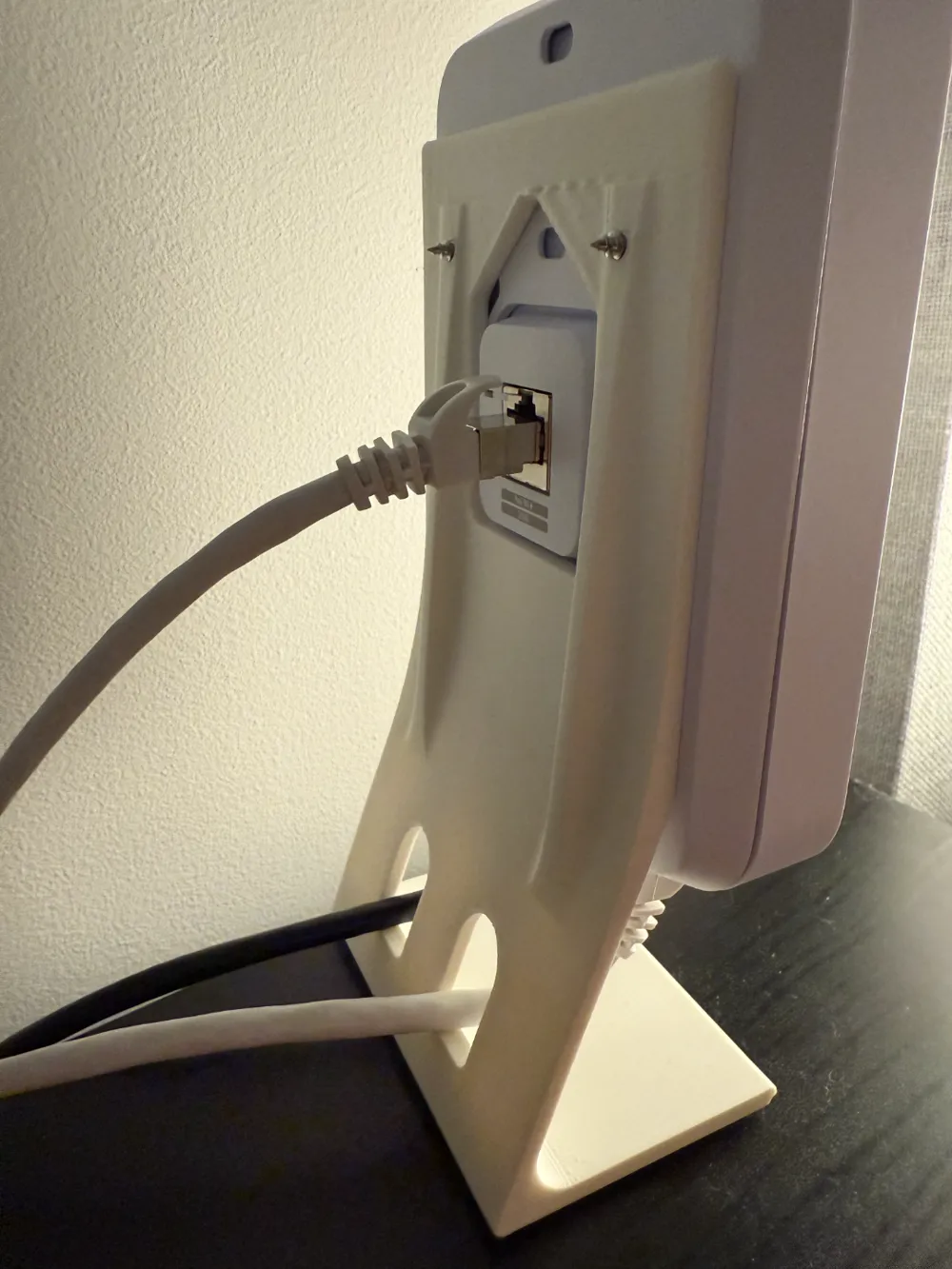 Unifi U7 In Wall (IW) Desk Stand - Ubiquiti U7-IW by Duggan MakerWorld: Download Free 3D Models