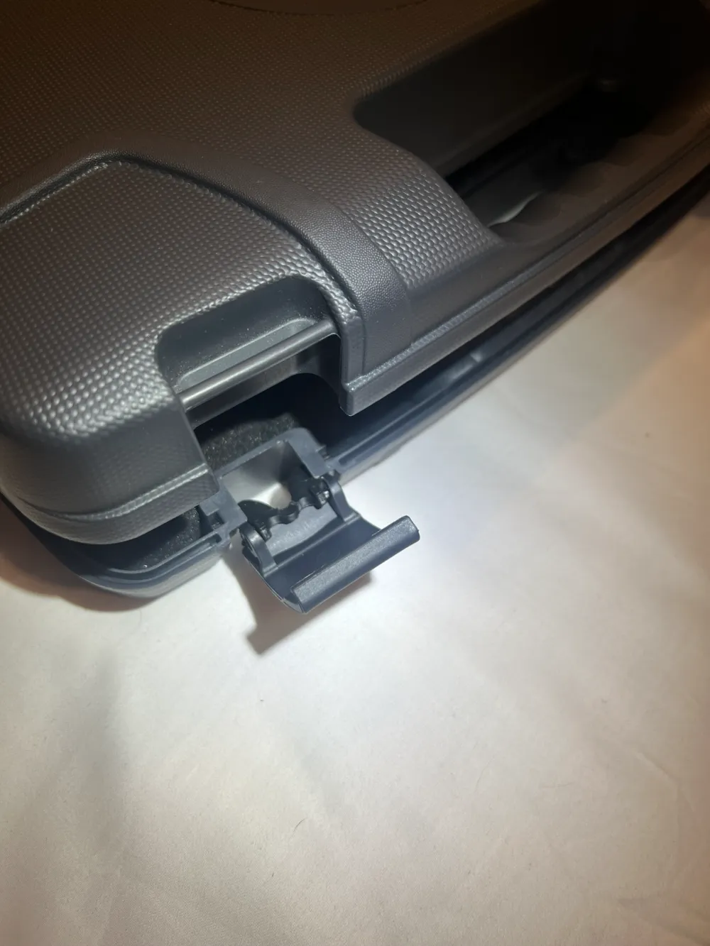 SIG Sauer Case clip replacement by SubieOwner - MakerWorld