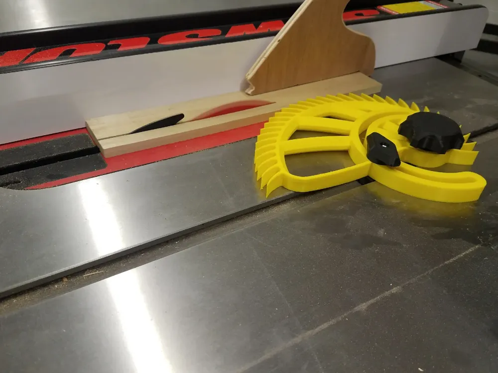 Featherboard - Spiral Rotating Featherboard by ShopTeacher - MakerWorld