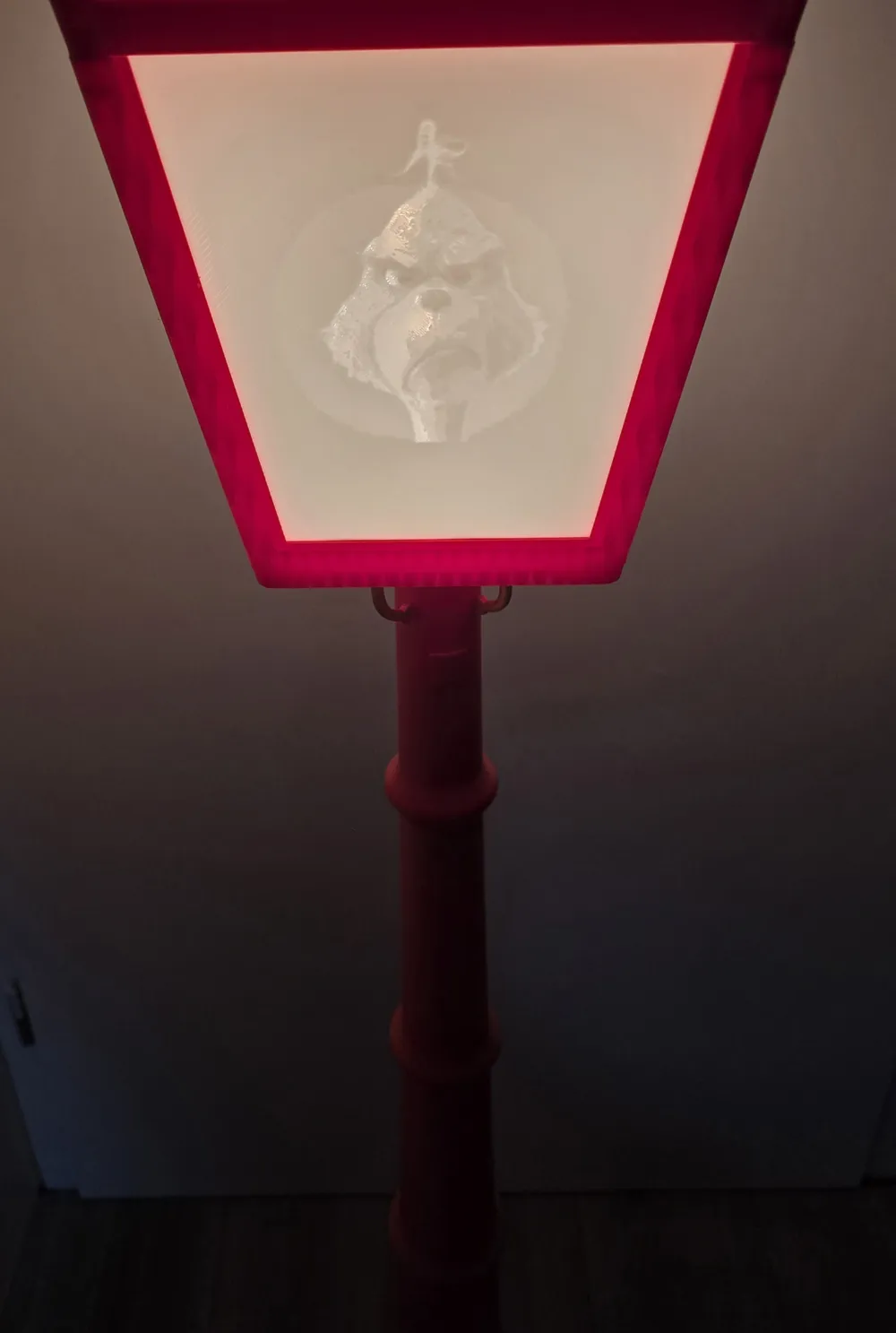 Festive Lamppost Template Inserts - Free 3D Print Model - MakerWorld