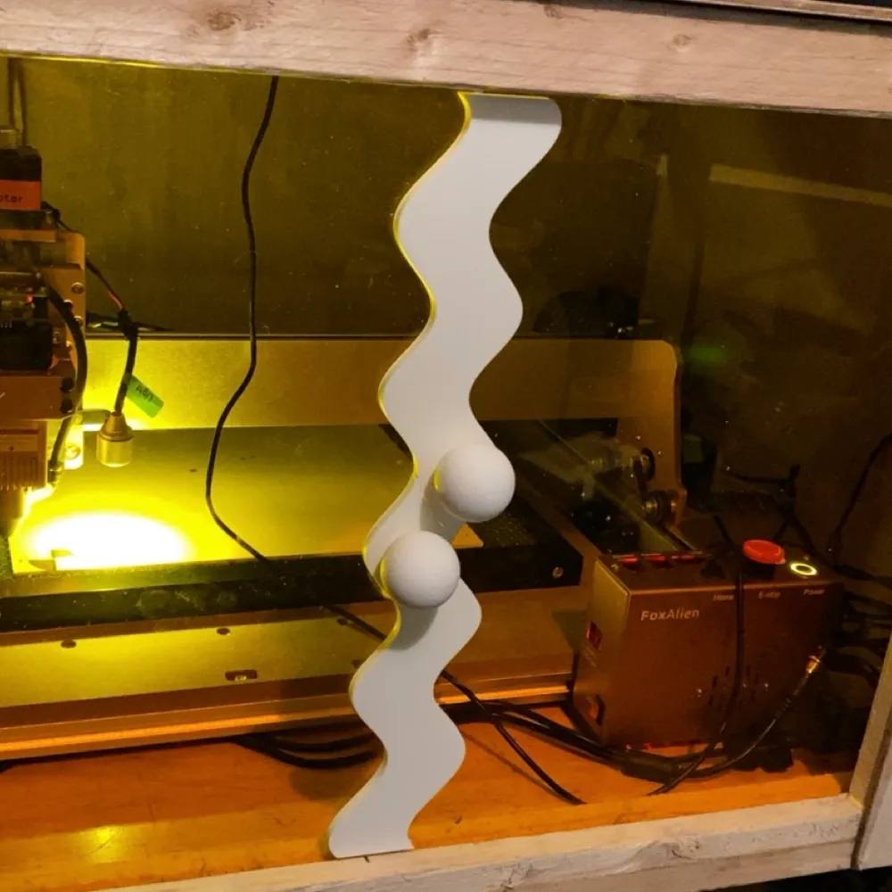 Wavy Door Closure And handles. by The Little Yellow Shed - MakerWorld