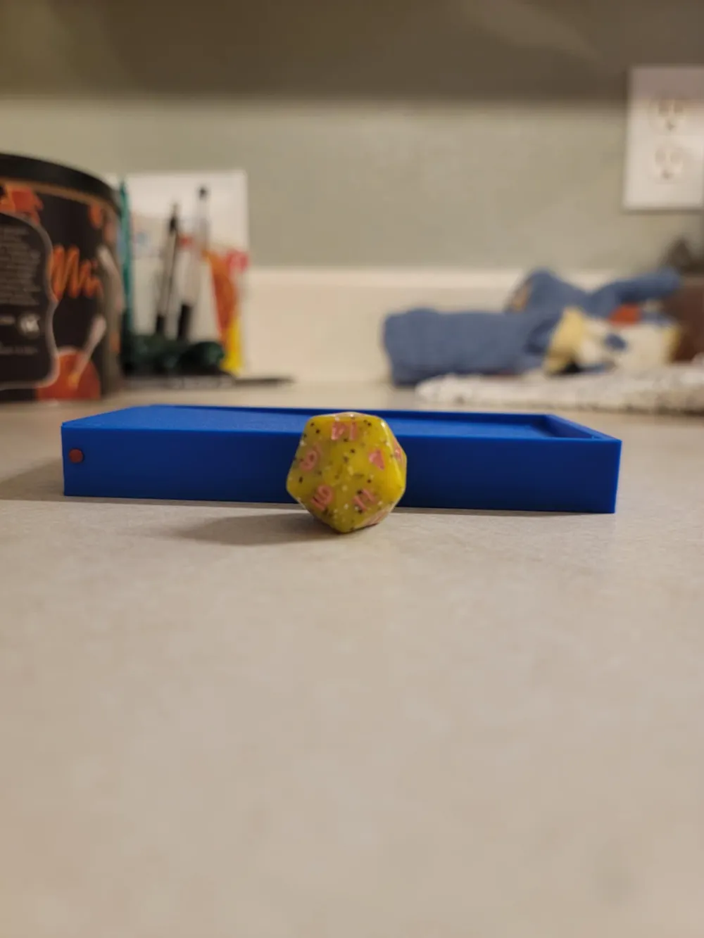 Foldable Simple Dice Roller by Lord Tlaloc MakerWorld: Download Free 3D ...