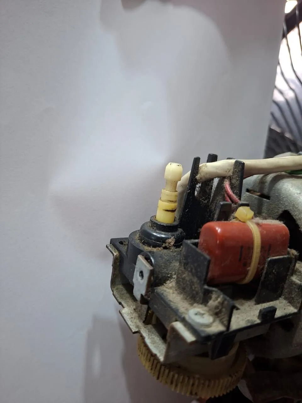 Oscillation Knob / Fan Knob / Fan Stopper - Free 3D Print Model ...
