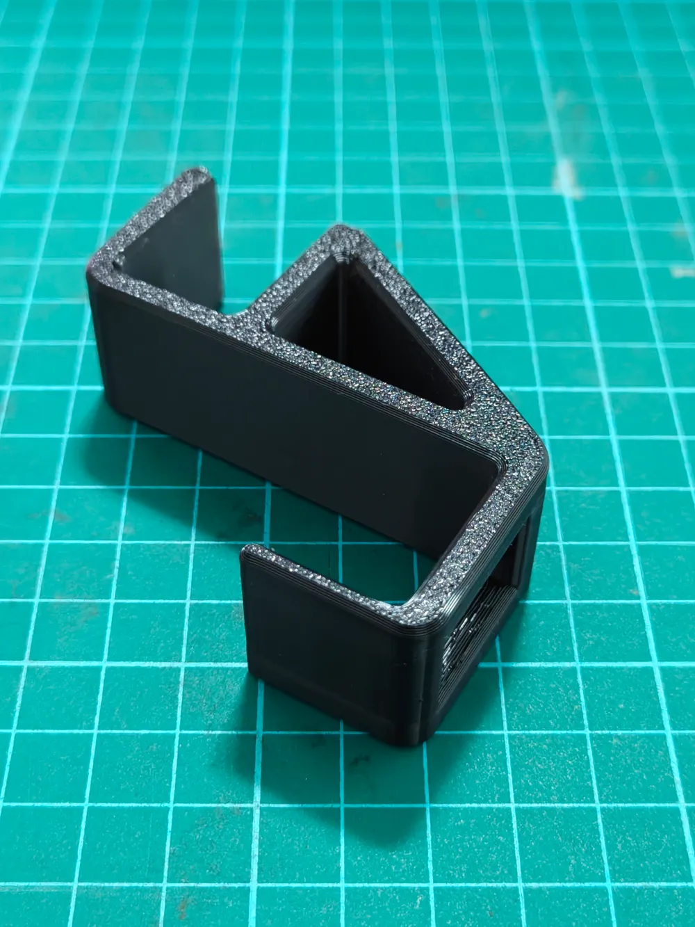 Monitor Riser Legs with Accessories by Cloudberrie - MakerWorld