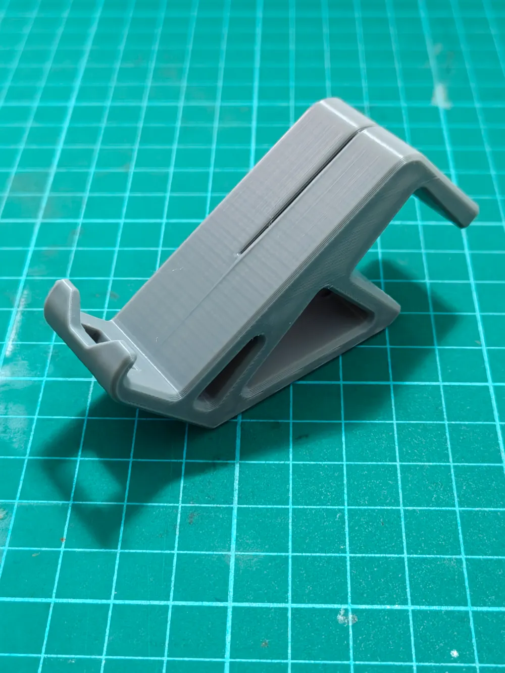 Monitor Riser Legs with Accessories by Cloudberrie - MakerWorld