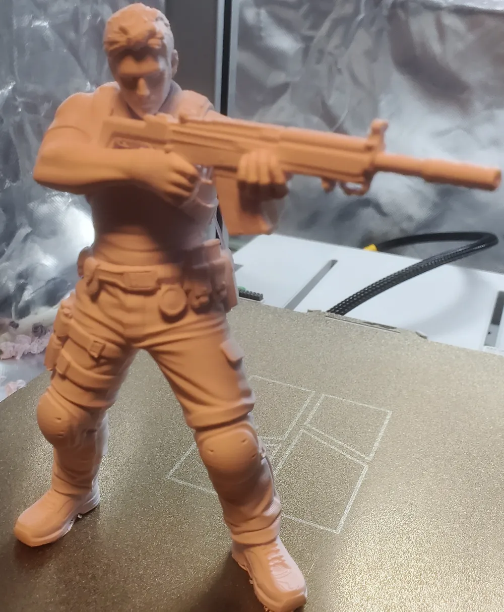 Chris Redfield - Free 3D Print Model - MakerWorld