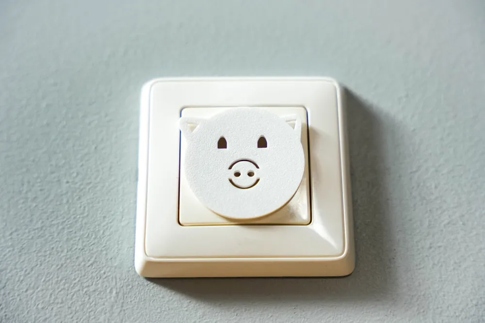 Electrical Socket Cover - Pig Shape! by Rav1990 MakerWorld: Download ...