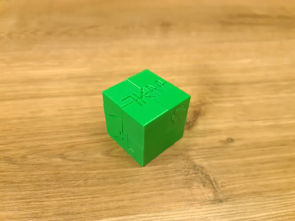 Brain Teaser Puzzle Cube - Free 3D Print Model - MakerWorld