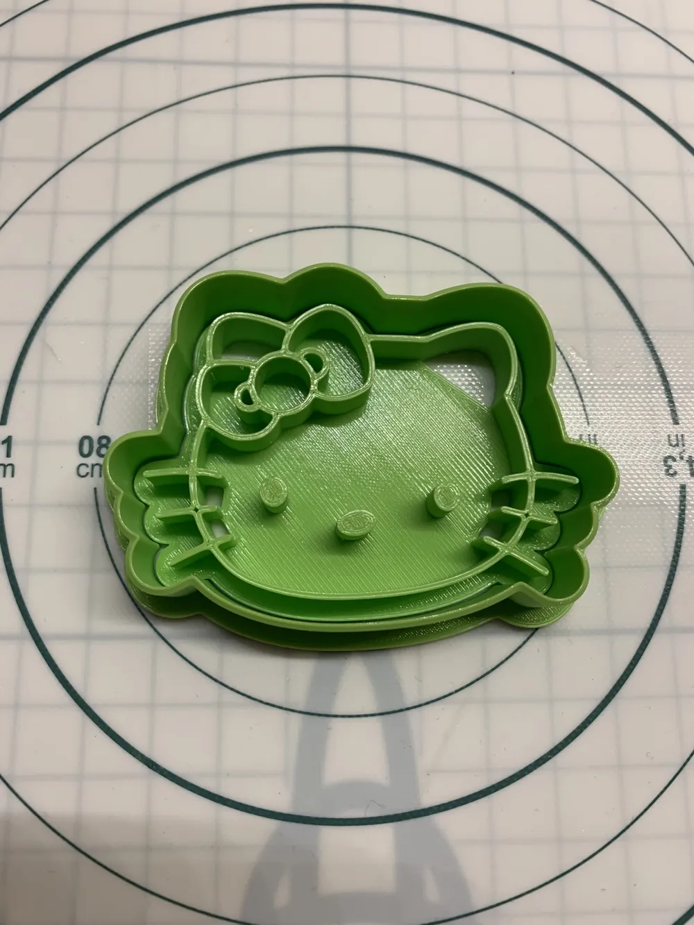 Hello kitty head cookie cutter by Coarse MakerWorld: Download Free 3D ...