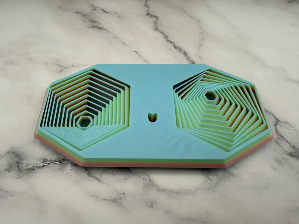 Fidget Face - Hexagonal - Ten Rings by Neil - MakerWorld