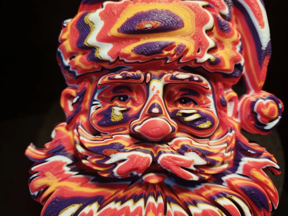psychedelic Colorstacked Santa - Free 3D Print Model - MakerWorld