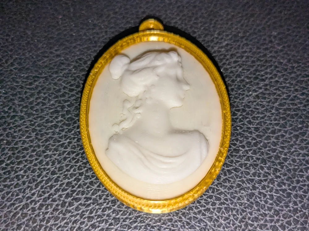 Victorian Cameo - Woman by FreddyMakes MakerWorld: Download Free 3D Models