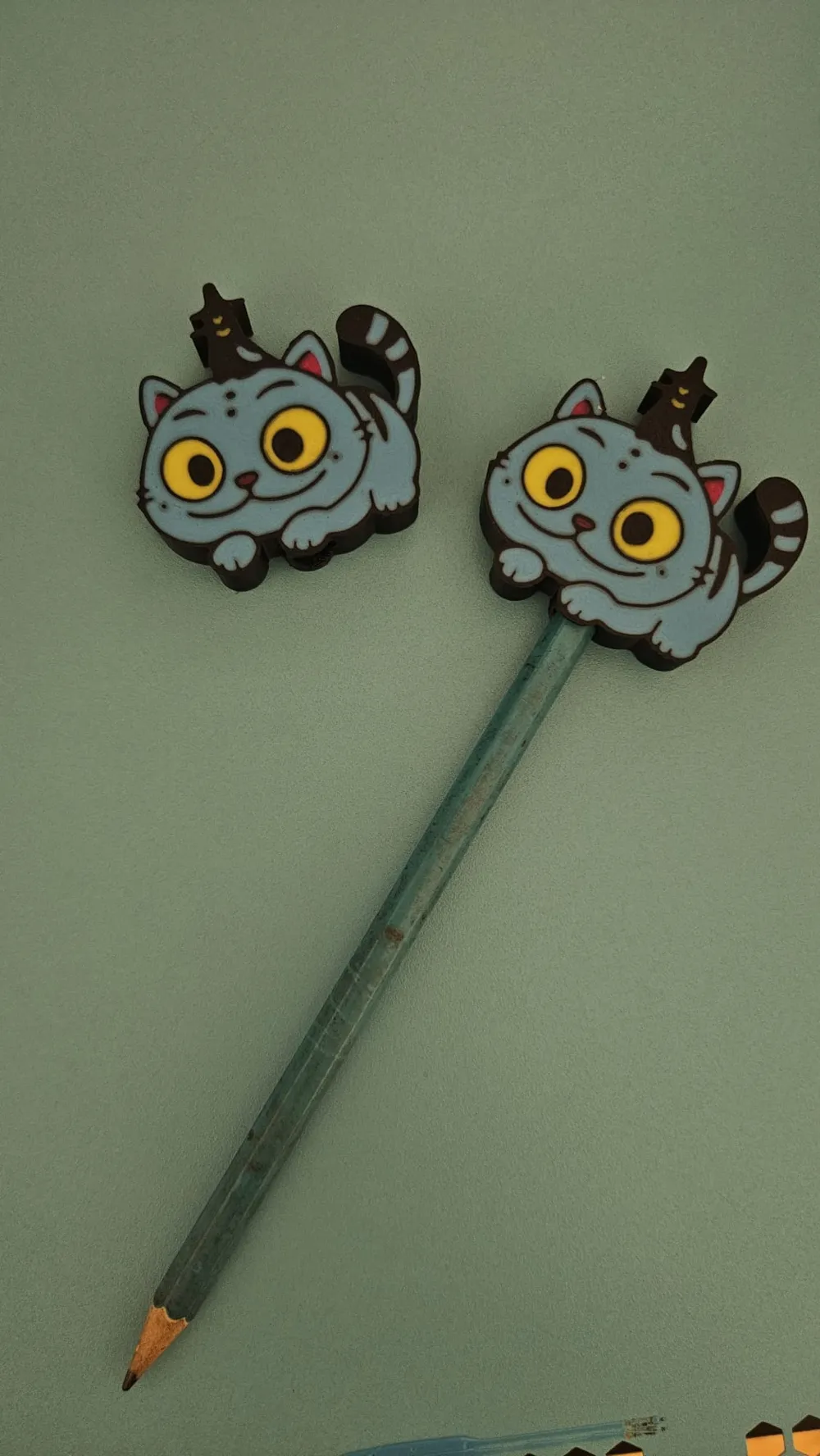 KPop Derpy Tiger Pencil Topper for School by LampaMagic! MakerWorld ...