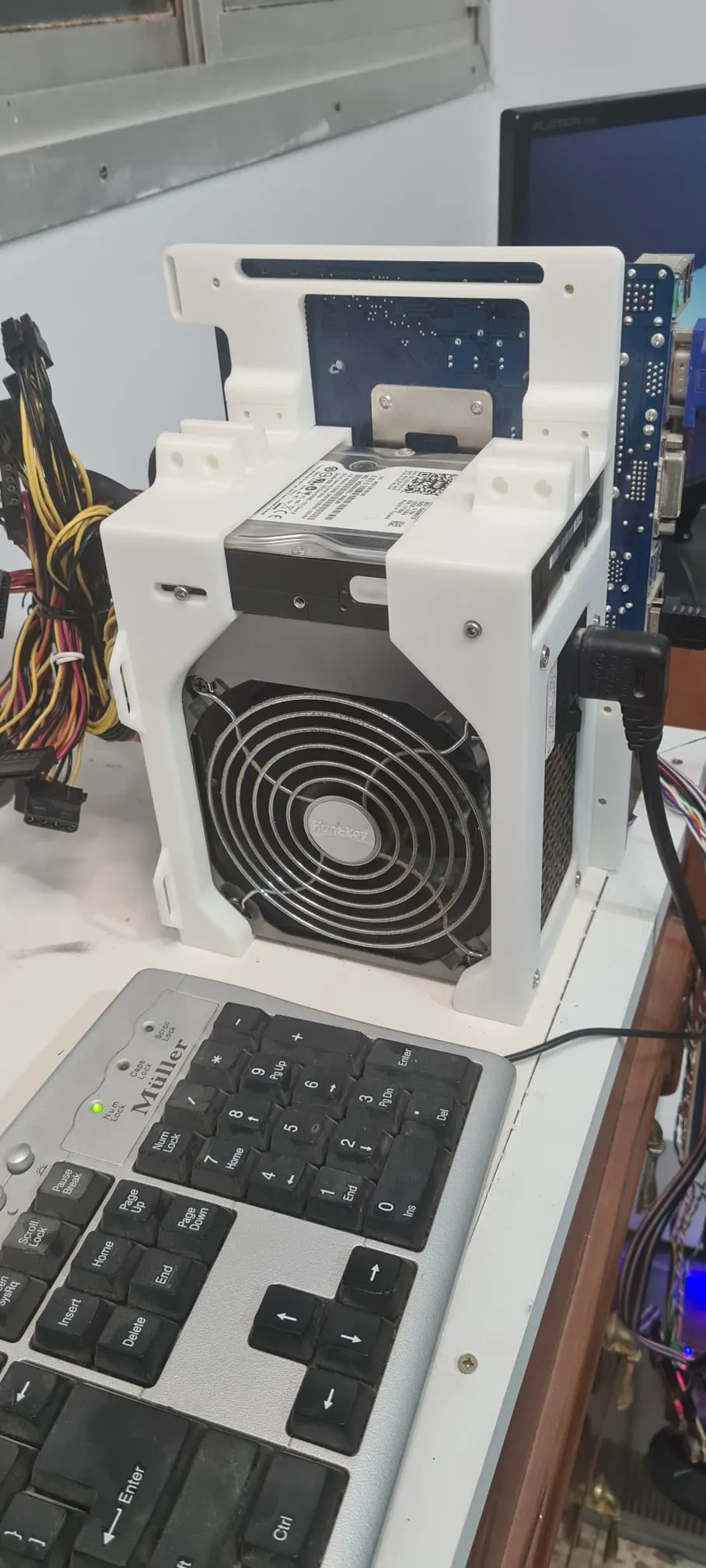Experimental open-frame PC case - Free 3D Print Model - MakerWorld