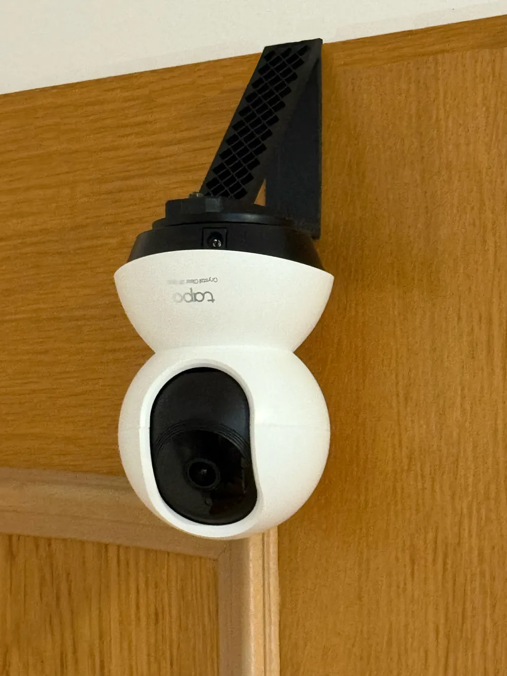 Tapo C220 Camera Holder for Door/Window/Closet - Free 3D Print Model ...