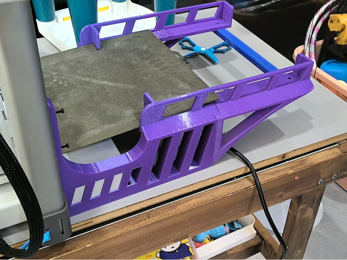 A1 automatic spool changer integrated rear tray by 动动小手 - MakerWorld