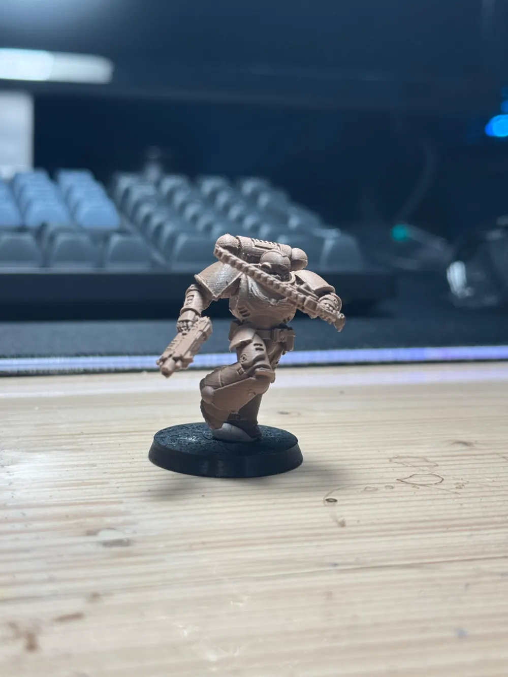 Assault Space Marine wChainsword 2 Warhammer 40k by Gallerus - MakerWorld