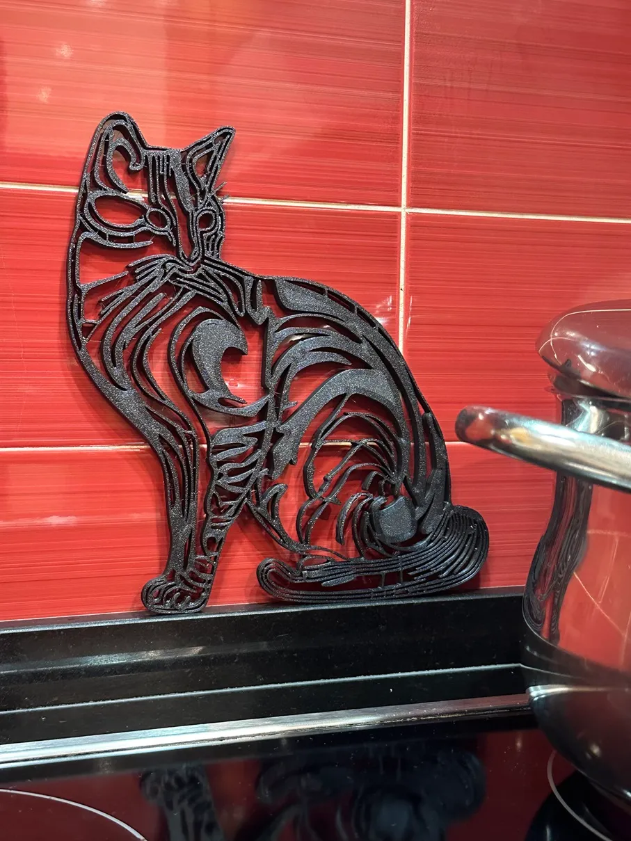 Wireframe Cat Sculpture by 3DPrintable.art MakerWorld: Download Free 3D ...