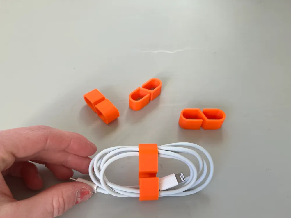 Cable Clip - FAST PRINT! - Free 3D Print Model - MakerWorld