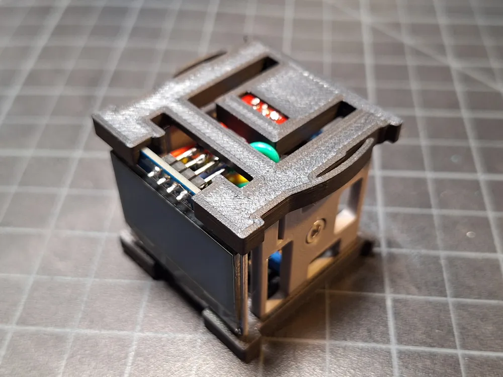 Le boîtier et le cadre intérieur du Mochi (Dasai Mochi) par Dave0616 ...