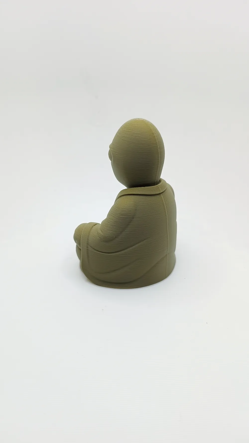 The Silent Guardian of Fantasy - Free 3D Print Model - MakerWorld