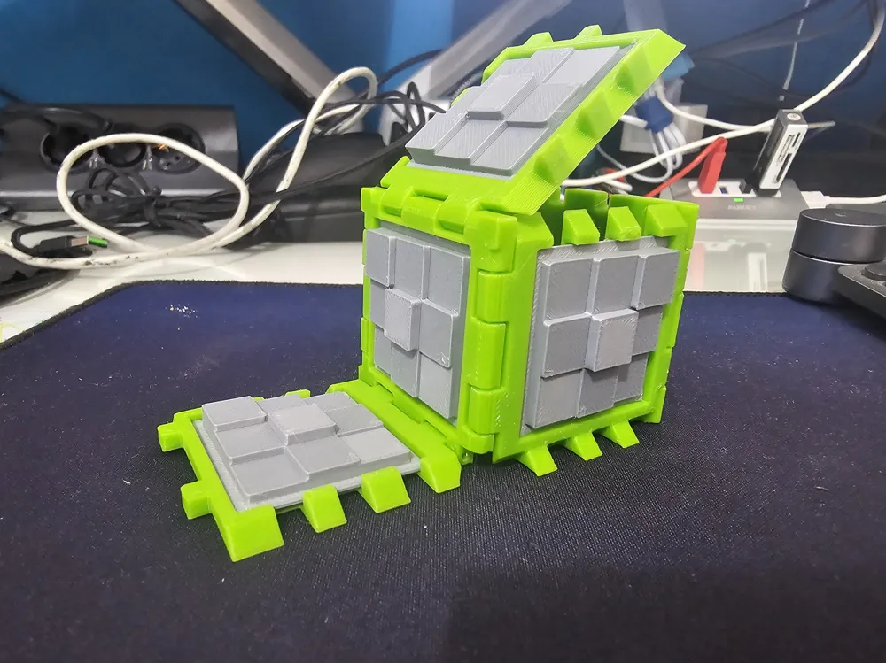 Minecraft cube - Free 3D Print Model - MakerWorld