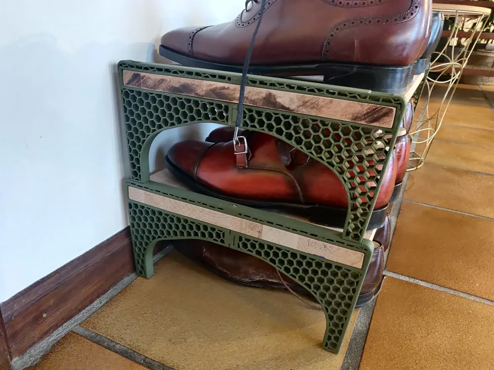 Large Shoe Rack - honeycomb style - Free 3D Print Model - MakerWorld