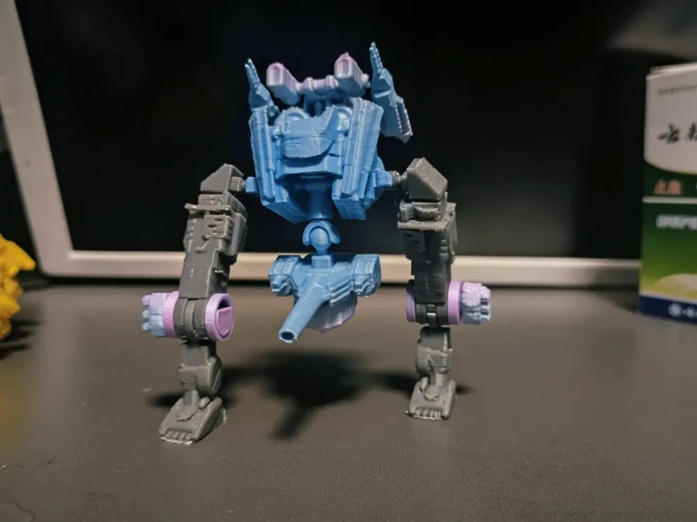 Armed mecha by 熊小猫 - MakerWorld