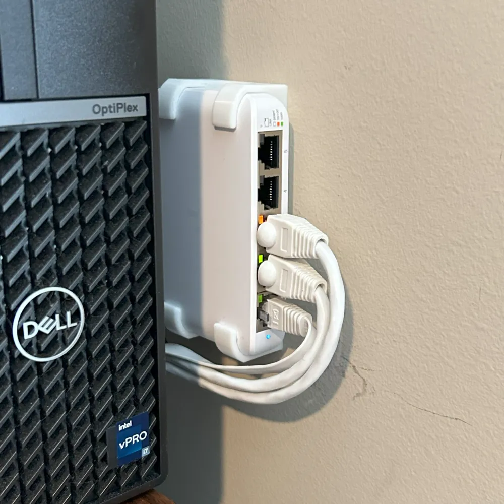 Ubiquiti Unifi Flex Mini Wall Mount USW-Flex-Mini by mr_ray MakerWorld ...