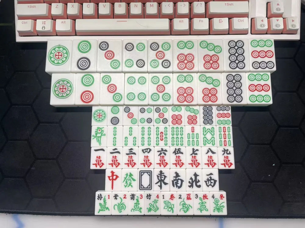 A complete set of mahjong tiles, three sizes, including flower tiles ...