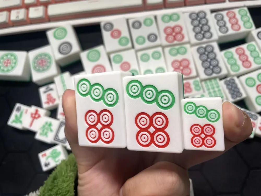 A complete set of mahjong tiles, three sizes, including flower tiles ...