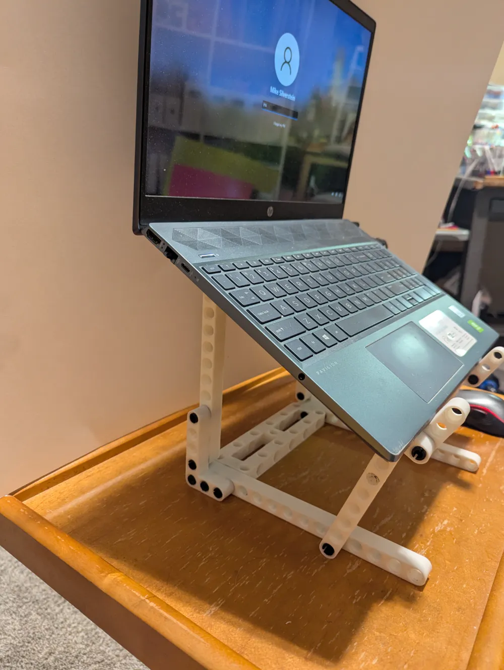 Brick LegoTechnic Inspired Laptop & Monitor Stand - Free 3D Print Model ...