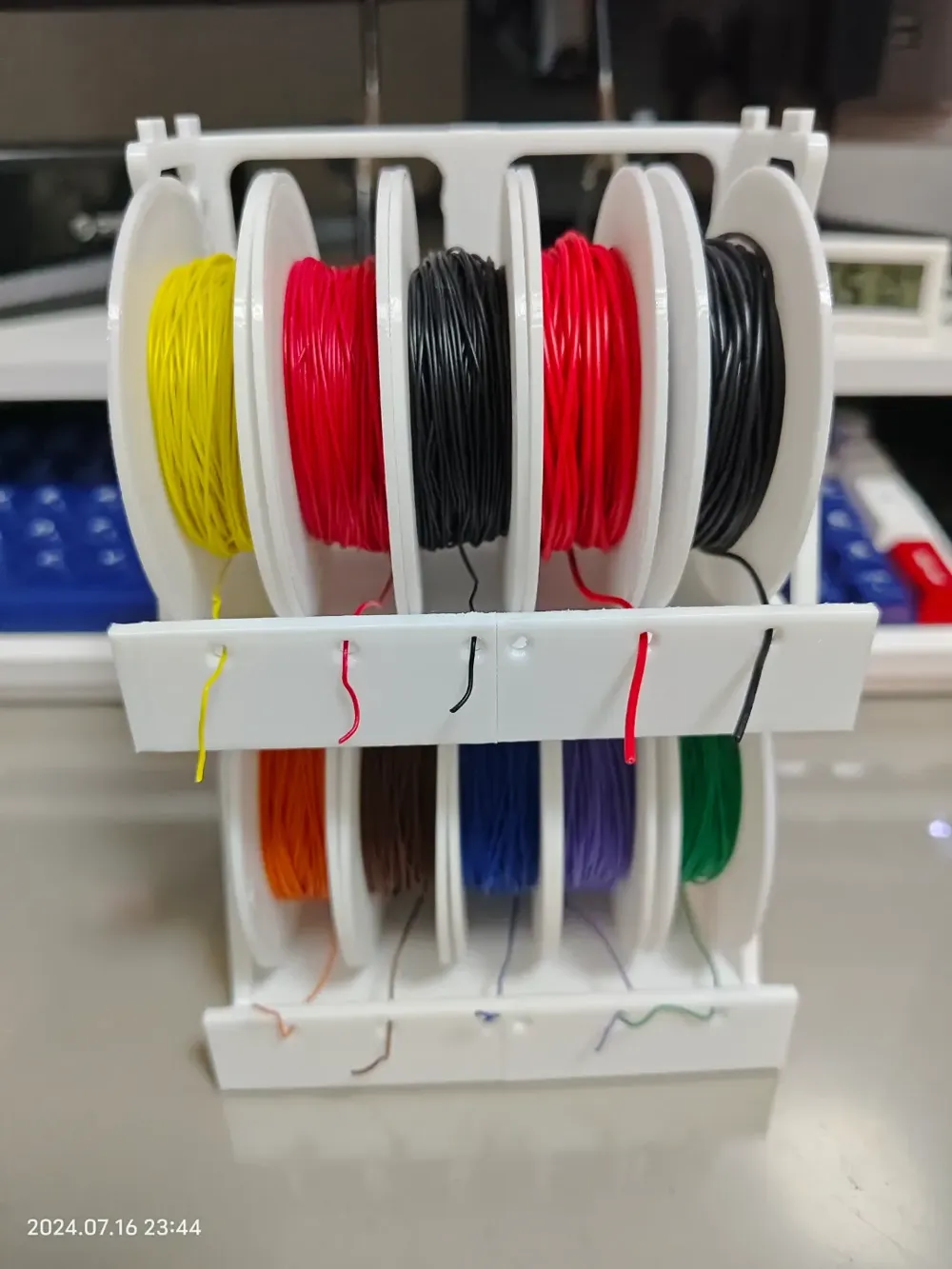 Stackable Wire Rack and Spools by 起源工坊 MakerWorld: Download Free 3D Models