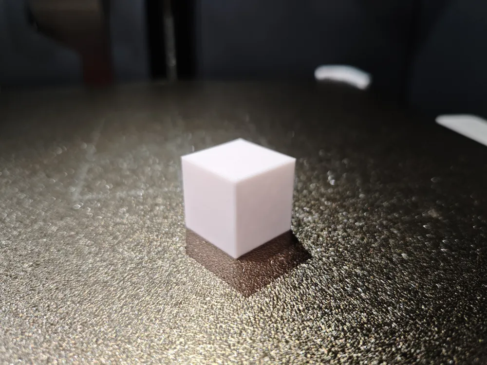 Printer test cube(4g) by Natex524 MakerWorld: Download Free 3D Models