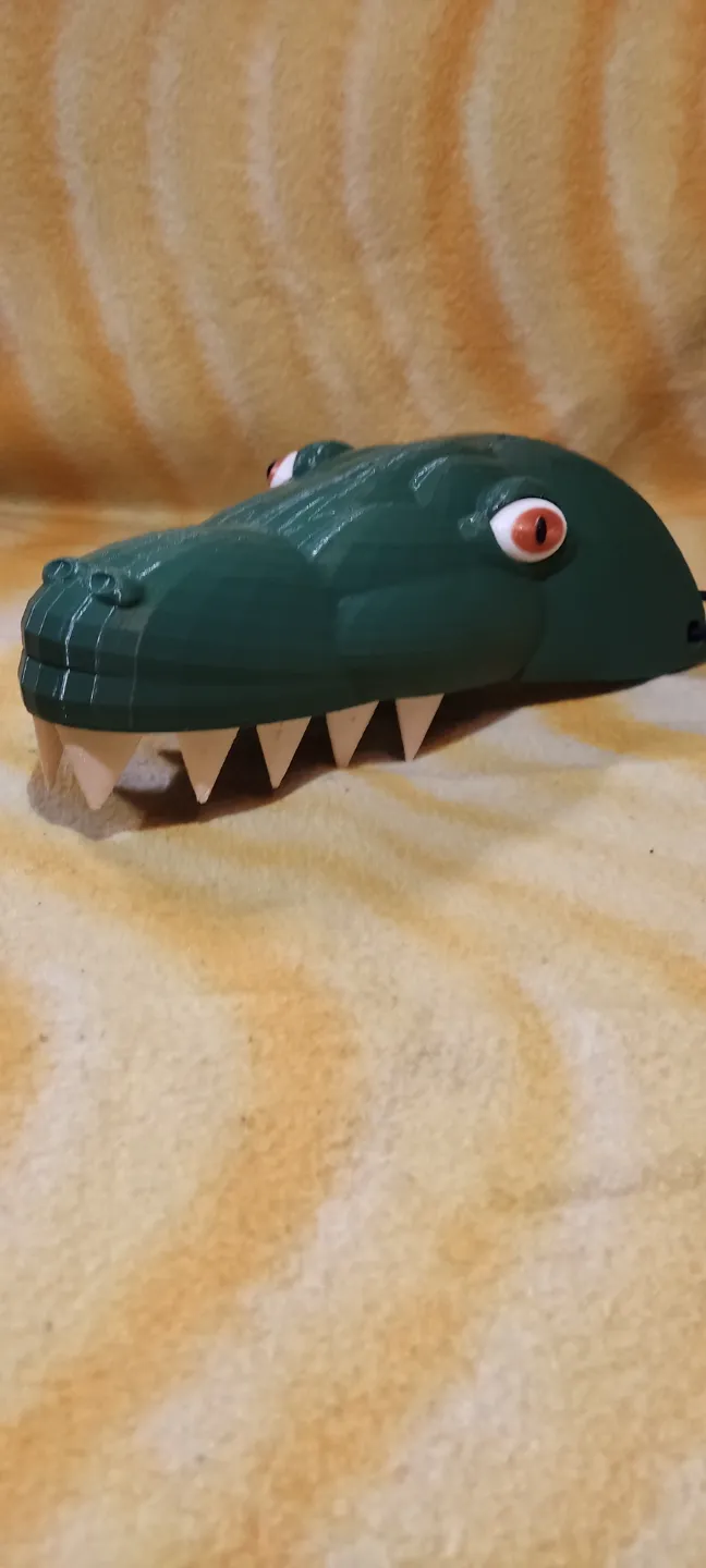 Crocodile mask by Kryzbar - MakerWorld