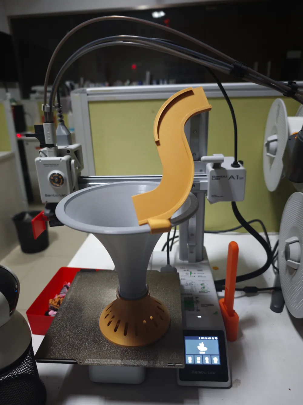 硬币漏斗（Coin Vortex Savings） by 夏至 - MakerWorld