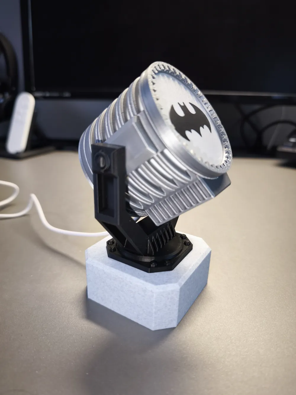 Super BATMAN LED Spotlight - Free 3D Print Model - MakerWorld