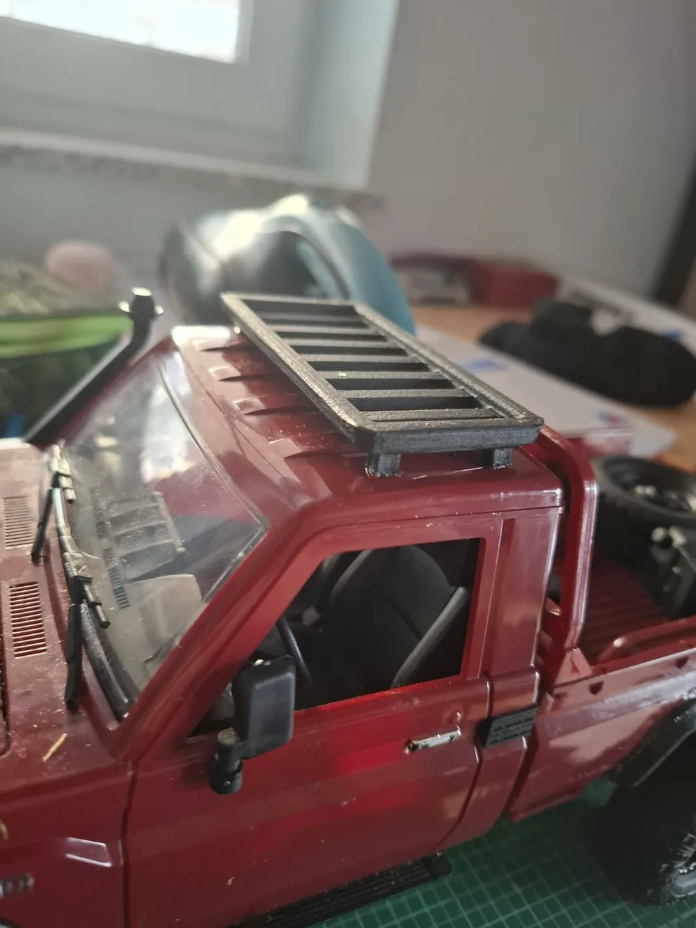 Roof rack Toyota Landcruiser MN82 1:12 by paul_E30 MakerWorld: Download ...