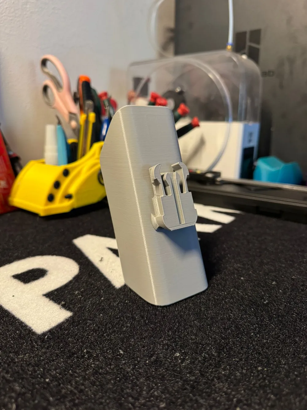 Ecoflow universal snap mount by Unique 3D MakerWorld: Download Free 3D ...